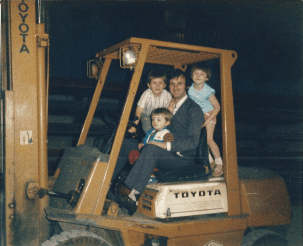 About Us | Hutchinson Engineering